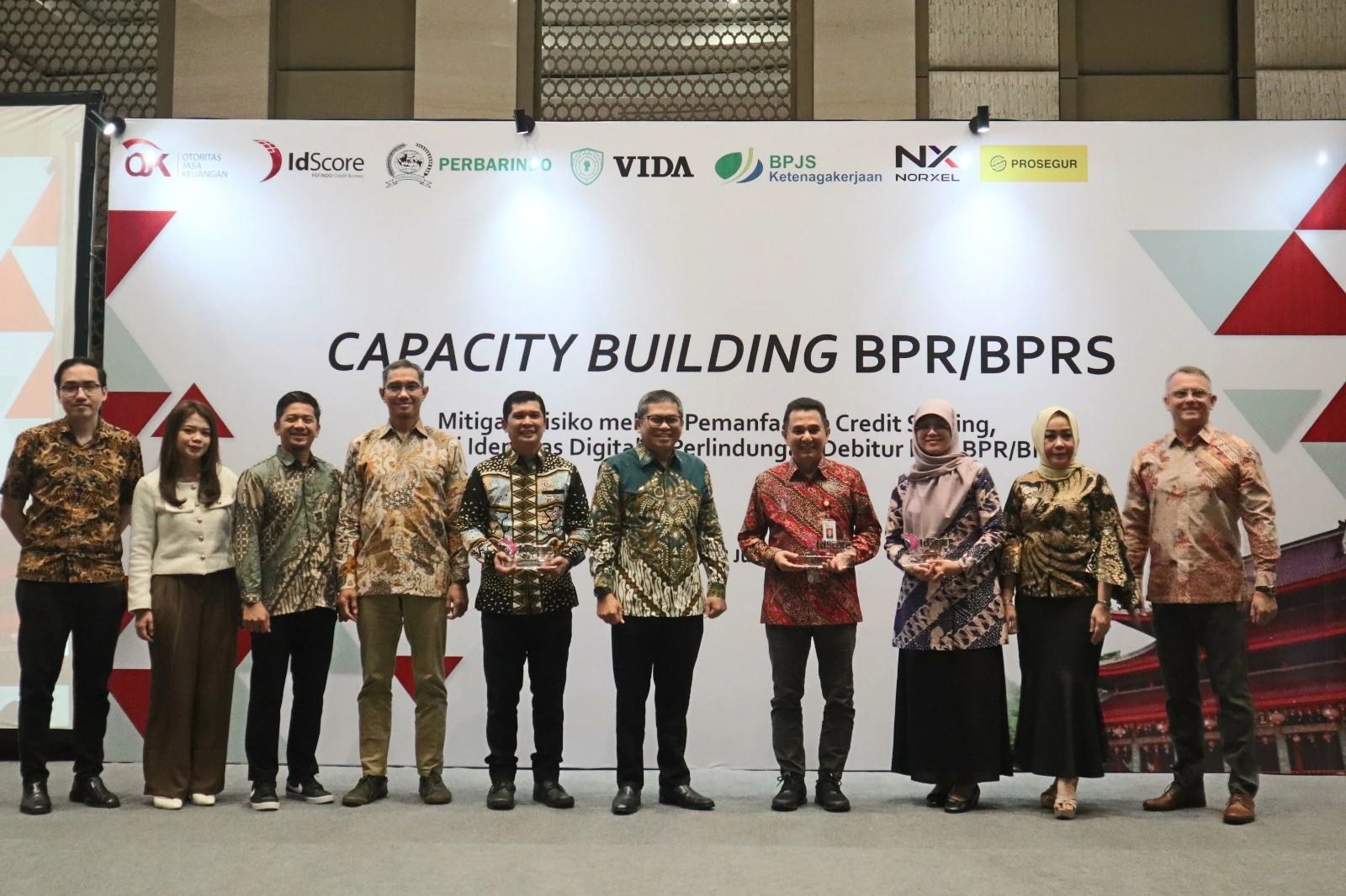 Capacity Building BPR/BPRS dengan tema “Optimalisasi Pertumbuhan Bisnis dan Mitigasi Risiko ...